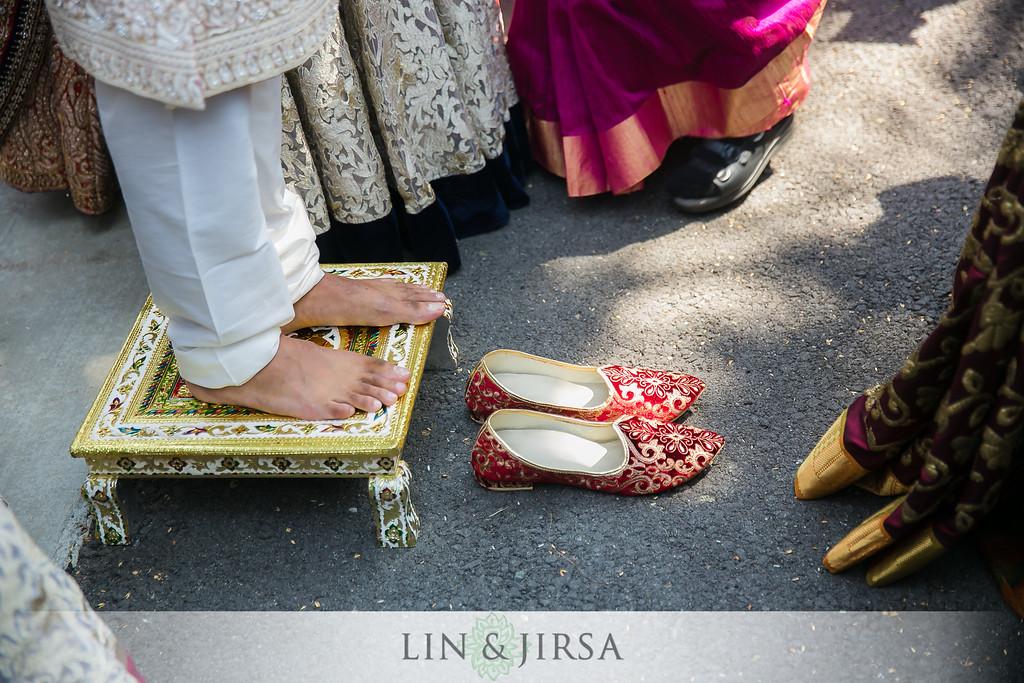 Joota Chupai | Indian Wedding Tradition Joota Chupai | Indian Wedding Tradition